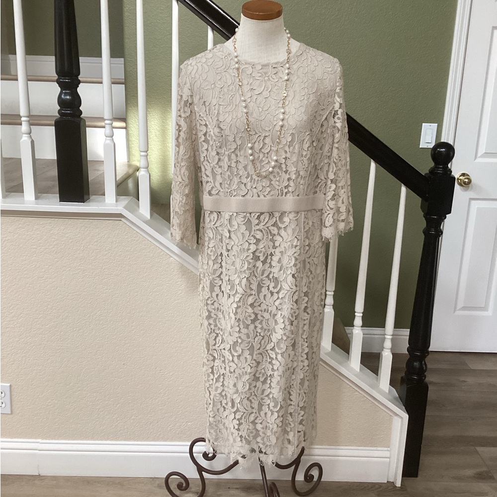Eva Mendes Elegant Lace Midi Dress In Cream Xl - Gem